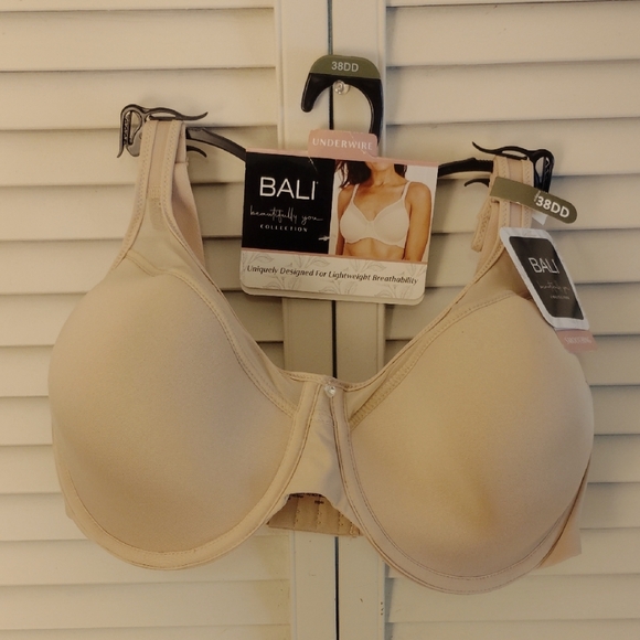 Bali | Intimates & Sleepwear | Bali Womens Beige Underwire Bra | Poshmark